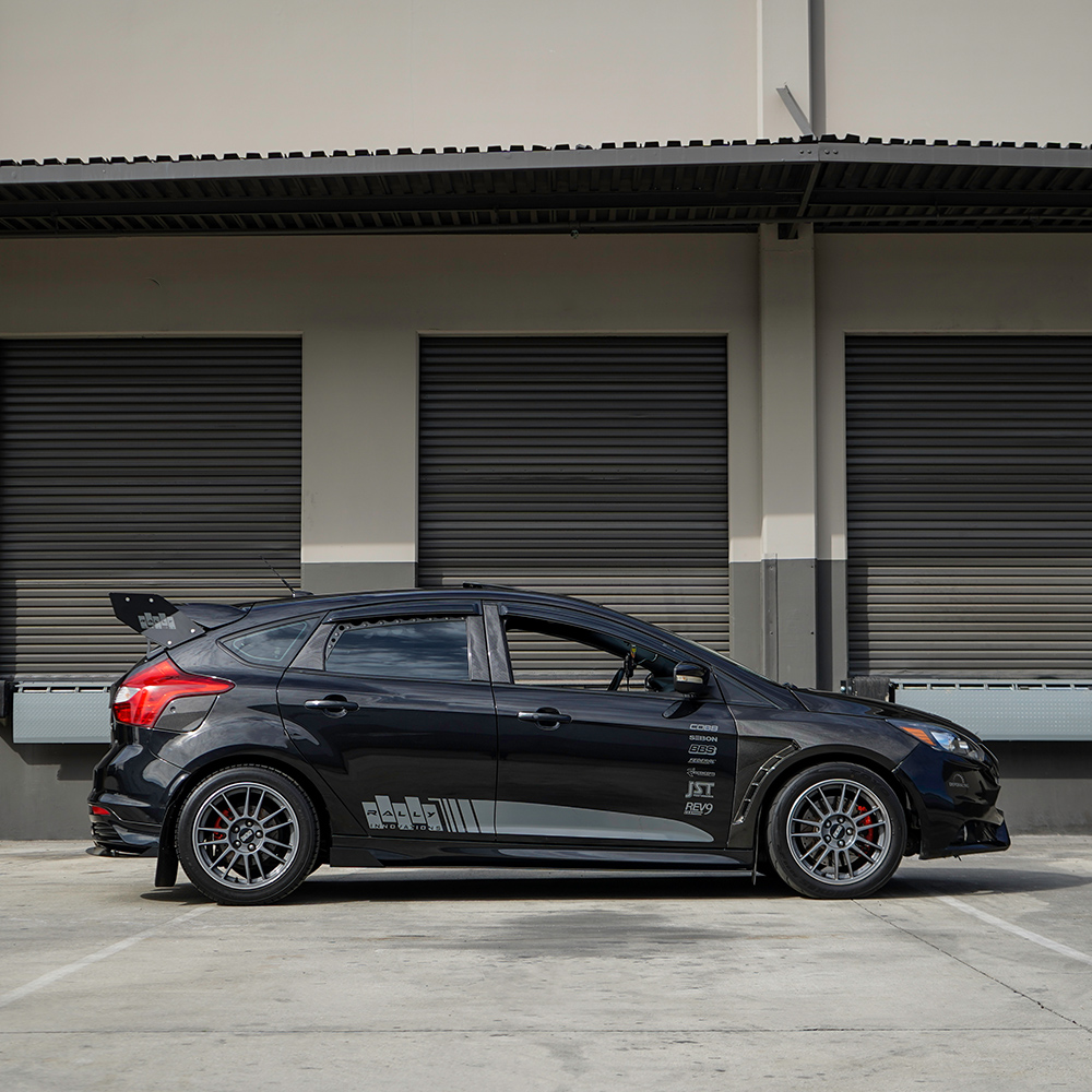 Ford Focus ST MK3 Sponsored Vehicles | Function & Form Suspension