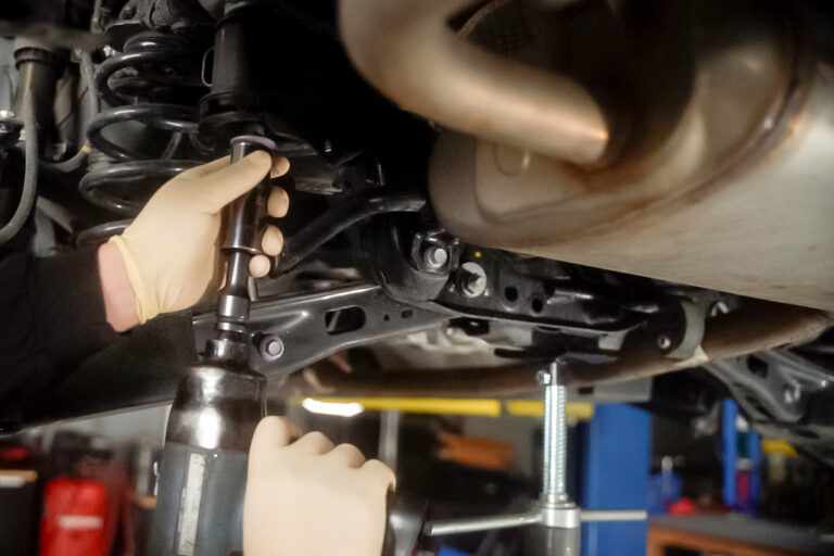 Toyota RAV4 2018+ Hybrid Front-Rear Leveling Lift Kit Install